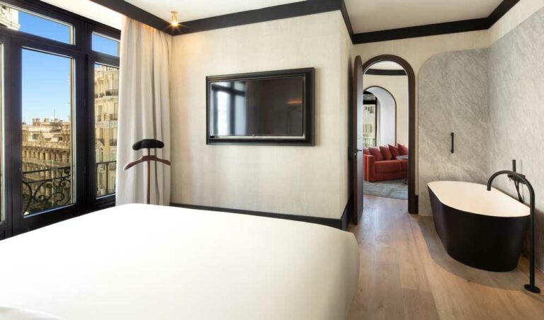 Abre Hotel Montera Madrid, primer Curio Collection by Hilton en la ...