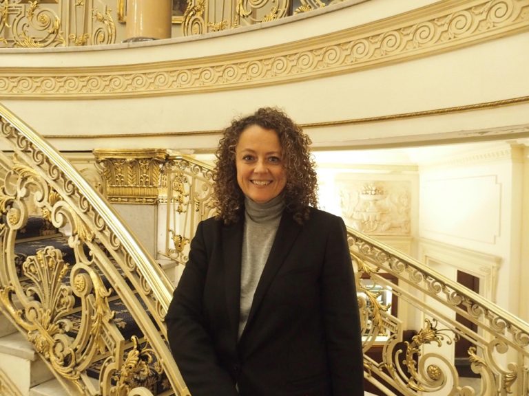 Elisabeth Vidal, nueva directora de Marketing y Ventas del Avenida ...